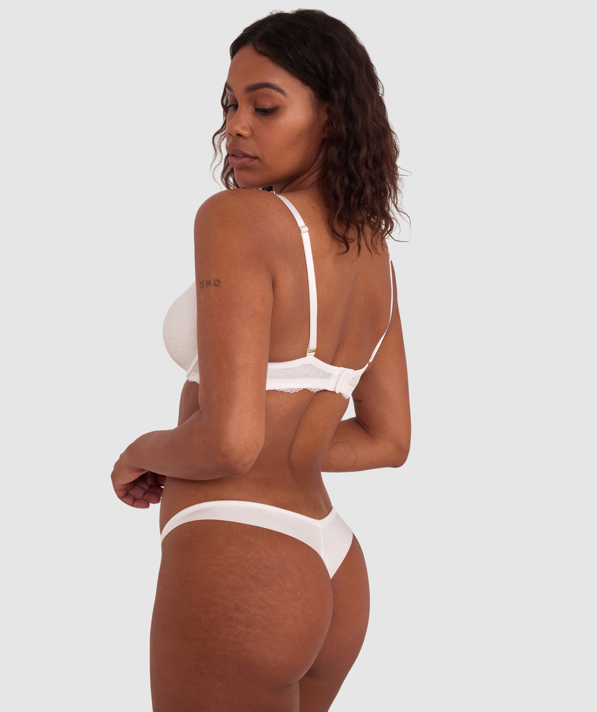 Bras N Things Tia V String - Ivory | 01440905